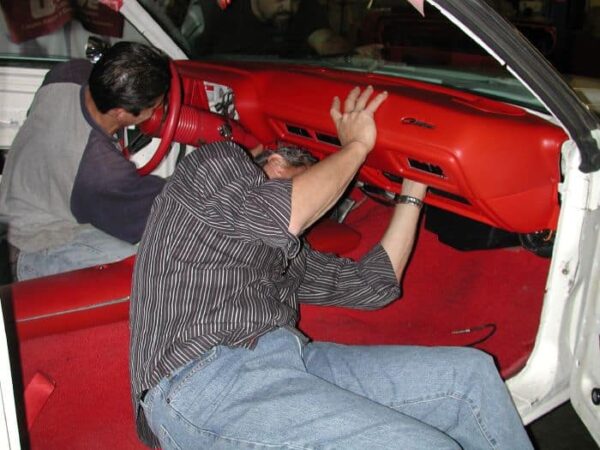 1970-74 Mopar E-Body Dash Pad Removal and Replacement | Just Dashes