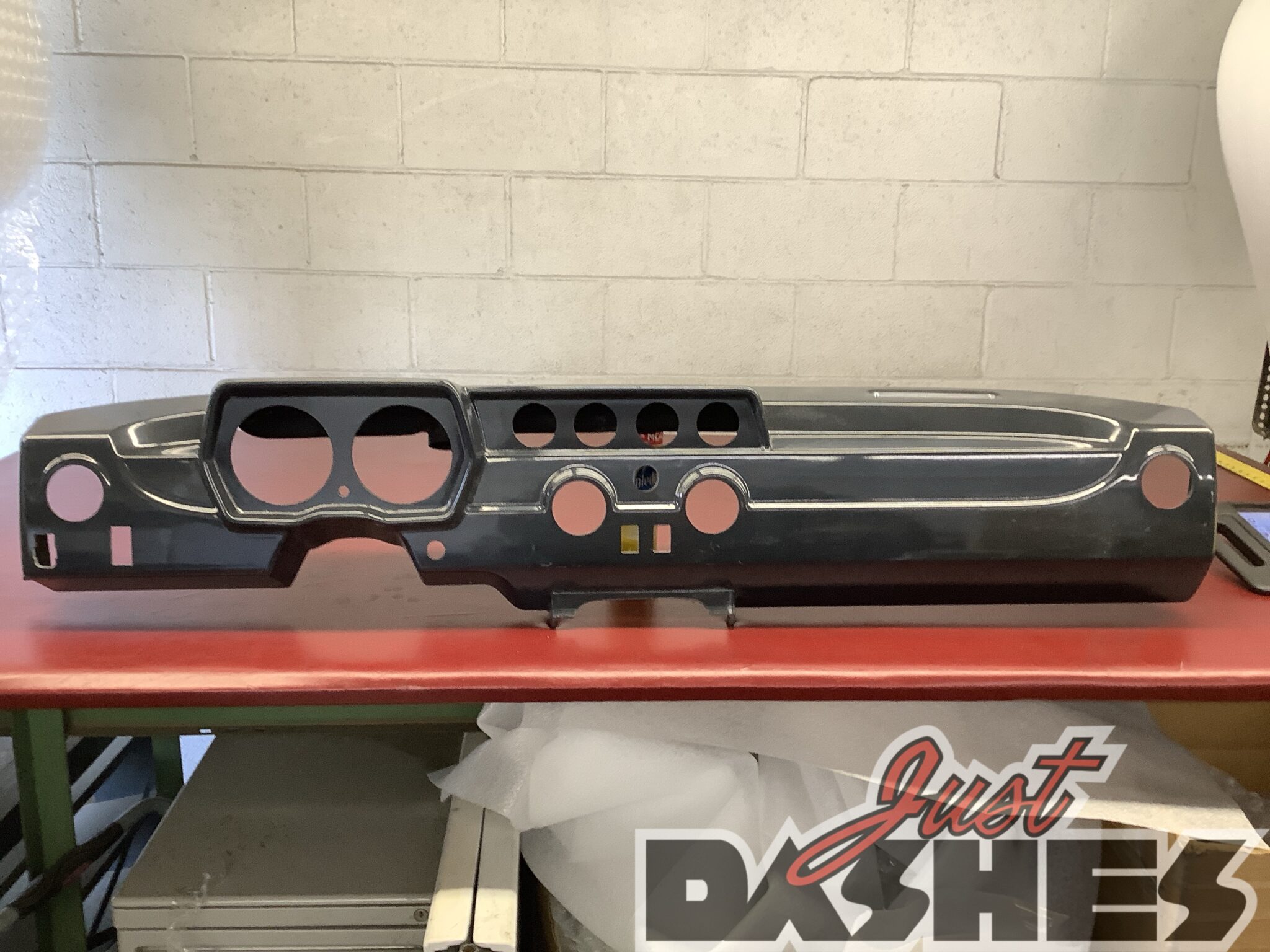 Custom De Tomaso Pantera Dash Pad and Door Panels | Just Dashes